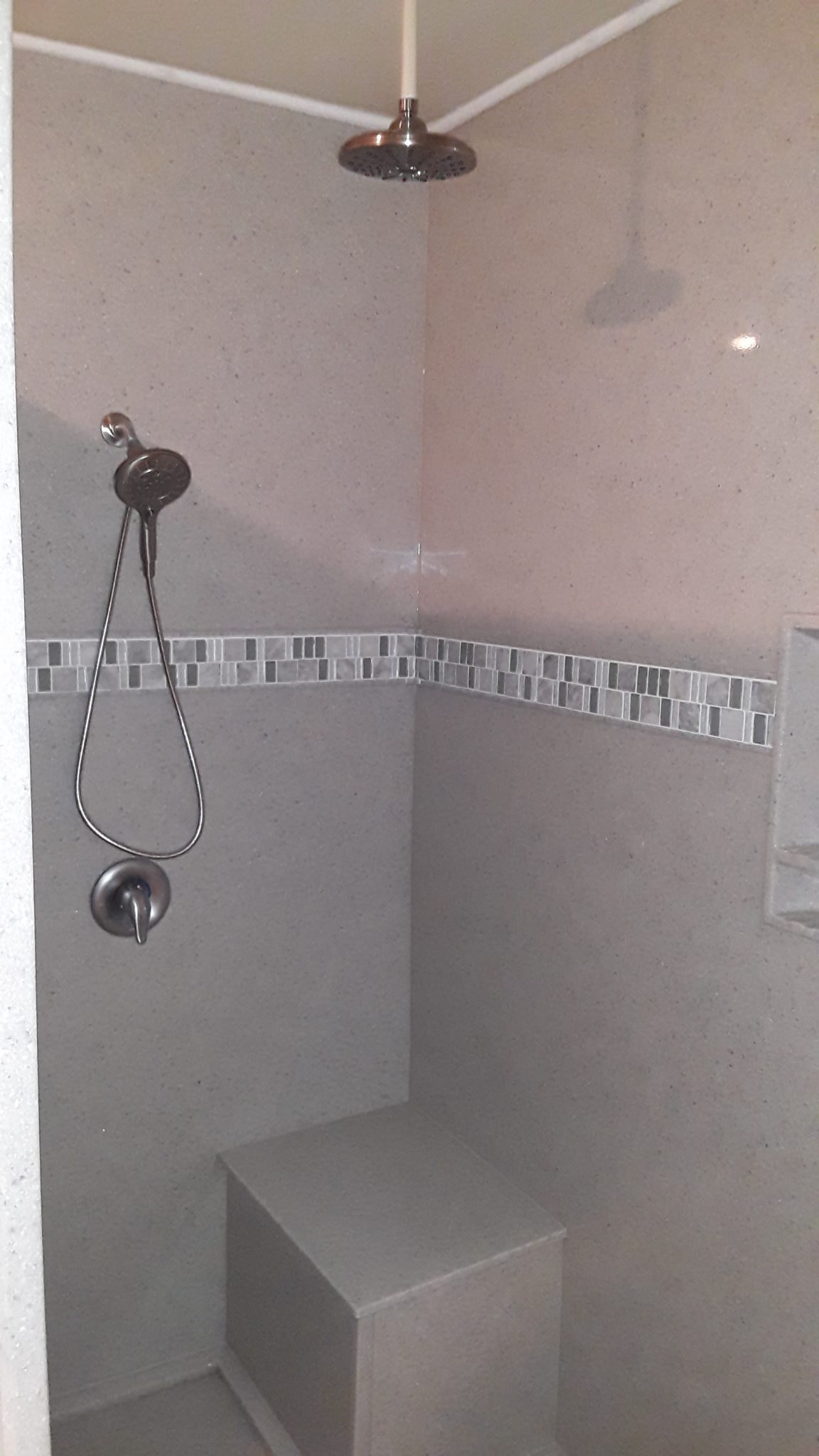 Walk-In Showers for Seniors Boerne TX | Safe Showers